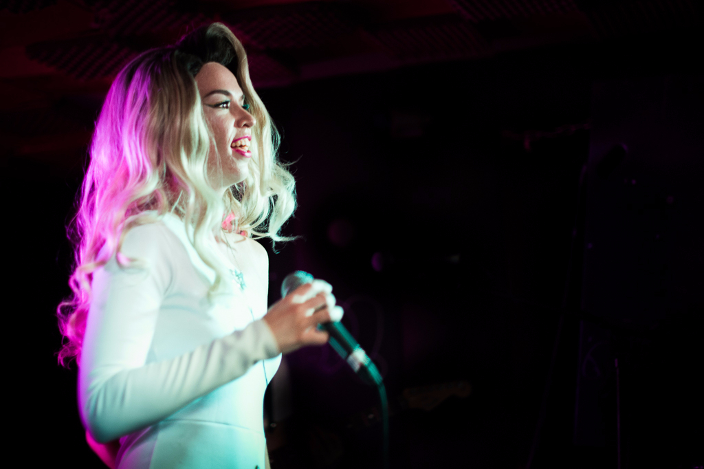 Elle Exxe at Birthdays | Live review – The Upcoming