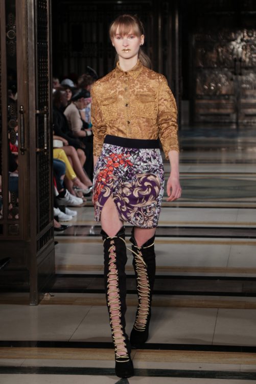 Ashley Isham autumn/winter 2017 collection catwalk show | LFW – The ...