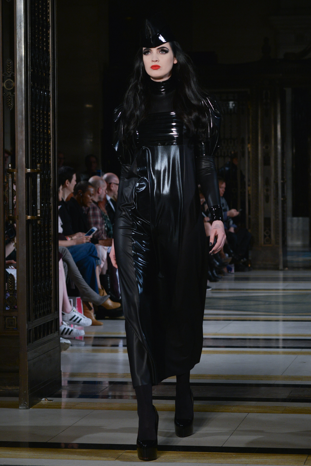 Pam Hogg autumn/winter 2017 collection catwalk show | LFW – The Upcoming