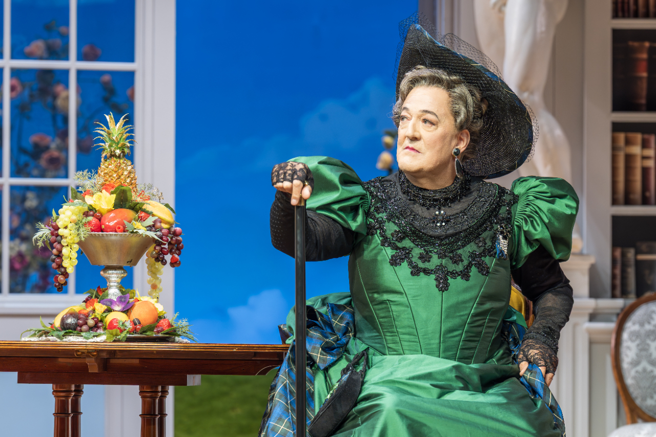 The Importance of Being Earnest at Noël Coward Theatre | Theatre review ...